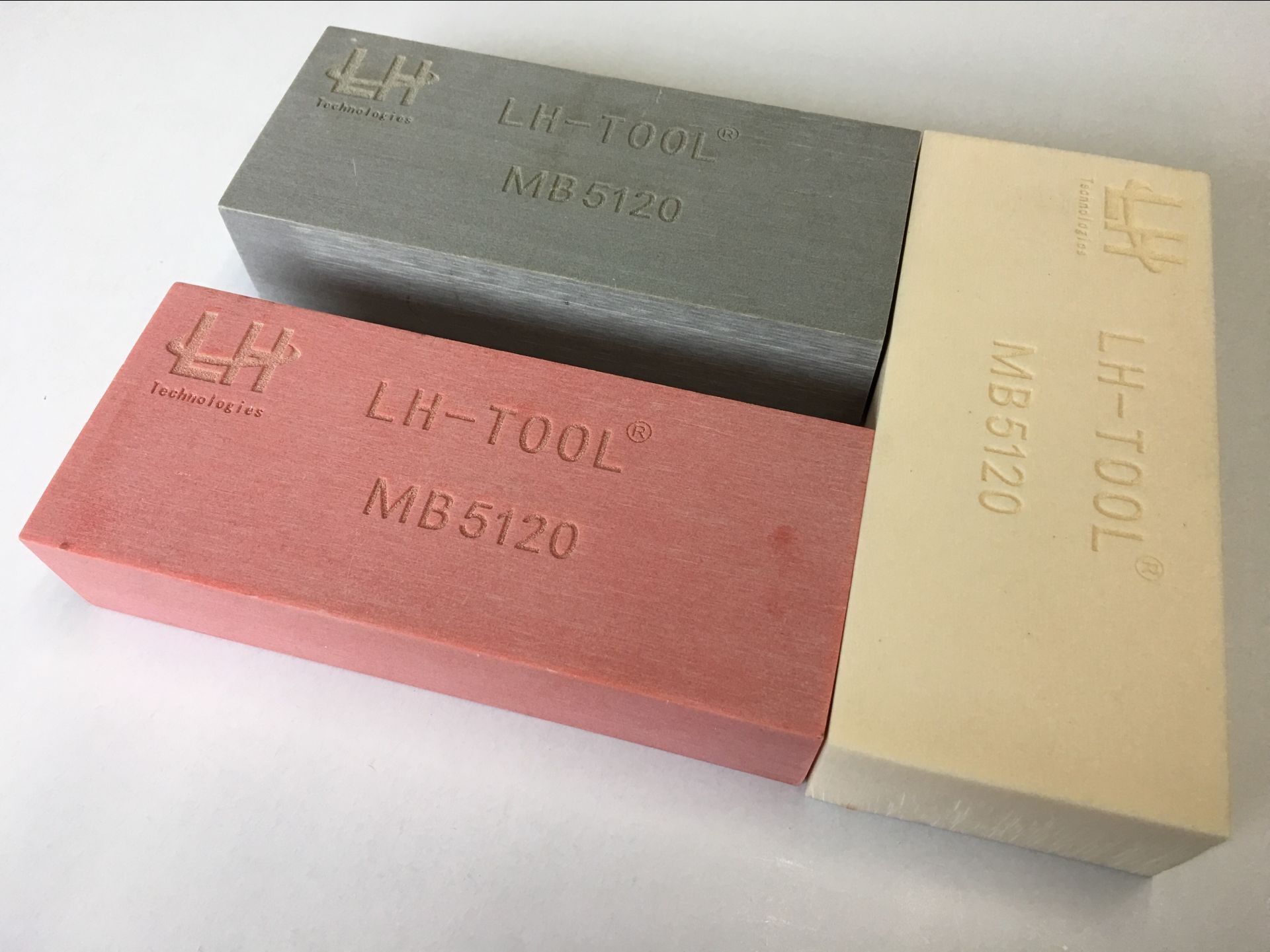 High Edge Stability High Density Model Board dengan Bahan Berbahan ...